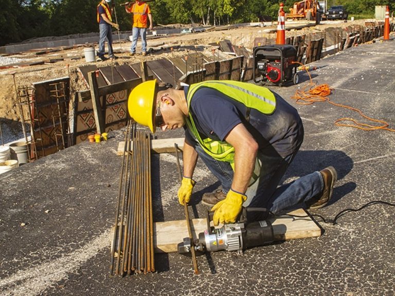 Can A Reciprocating Saw Cut Rebar | Best Way To Cut Rebar - Best Saw Guidee