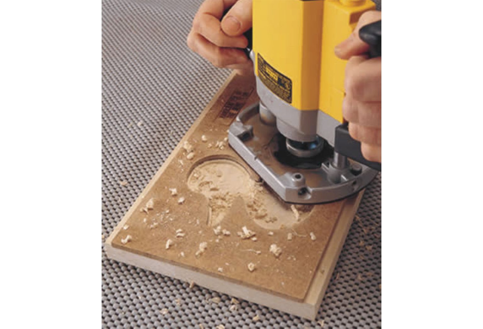 How To Use A Router To Cut Out Shapes - Best Saw Guidee