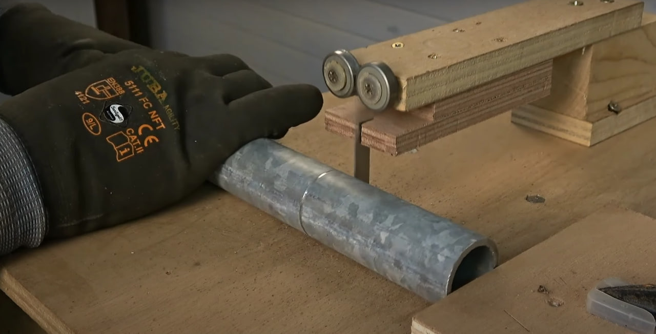 Can A Jigsaw Cut A Metal Pipe? - Best Saw Guidee