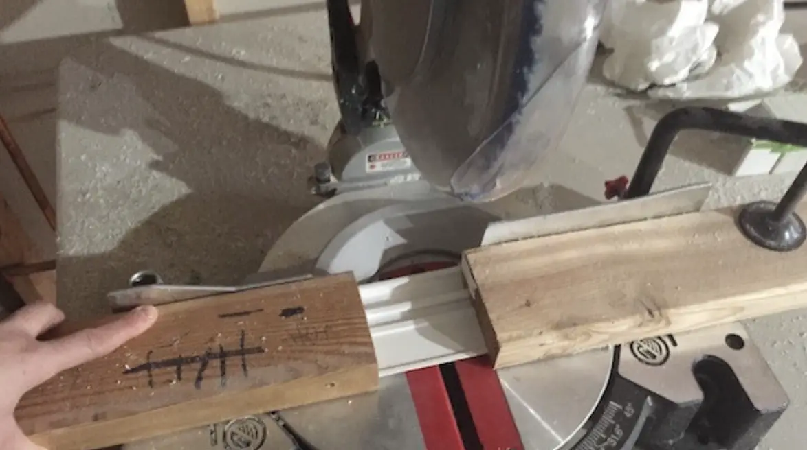 Can You Cut Window Blinds With a Chop Saw - Best Saw Guidee