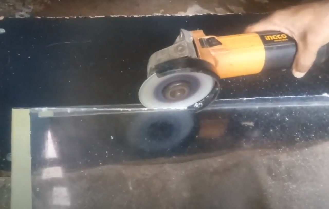 How to Cut Polycarbonate Roof Sheet - Best Saw Guidee